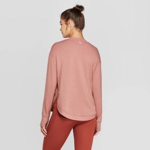 JoyLab | Sweaters | Cozy Curved Hem Sweatshirt With Thumb Holes | Poshmark